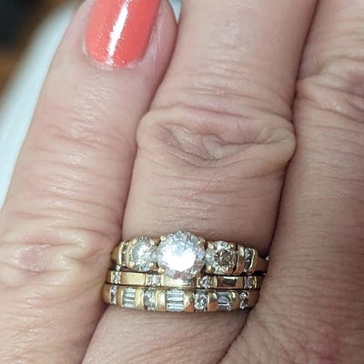 7 Stone Natural Diamond Graduated Womens Wedding Ring in 14K Gold ...