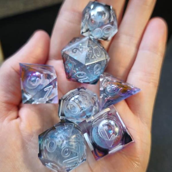 Silicone Dice Mold for Resin - 7 RPG Dice Set - Reusable Silicone Mold ...