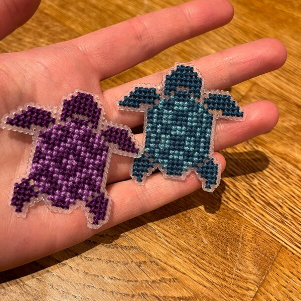 Mini Turtle Cross Stitch Patterns — Small Animal Cross Stitch Designs ...