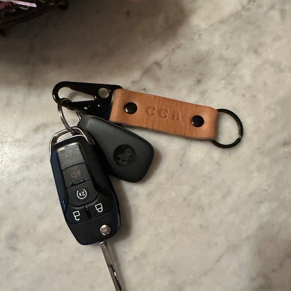 Leather Clip Keychain, Handmade Leather Keychain, EDC Keychain, Premium ...