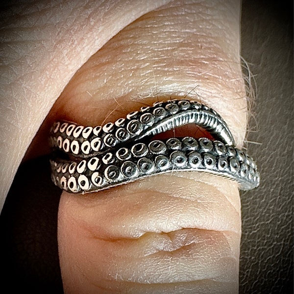 Octopus Tentacle Ring, Octopus Jewelry, Octopus Lover Gift, Silver ...