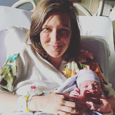 White Natural Birth Front Buttoned Hospital Gown Delivery Kaftan ...