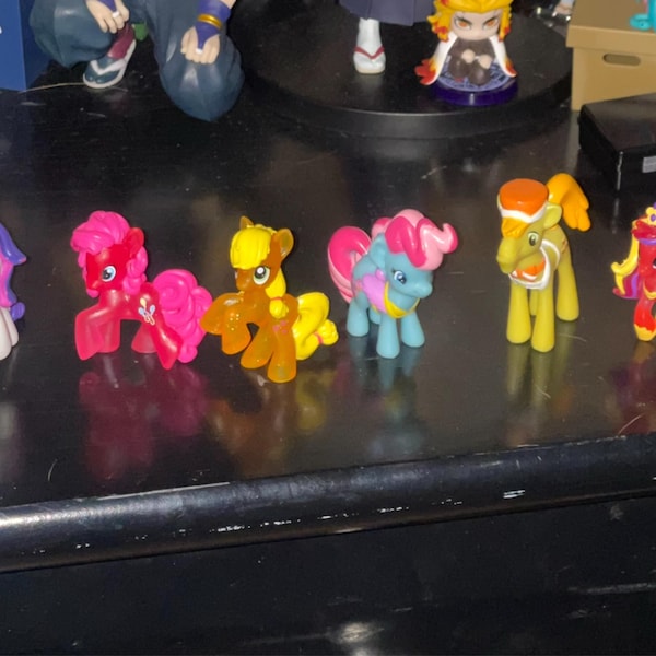 My Little Pony Figures. Rare. Lots of Ponies! MLP Mini Figures and Cake ...