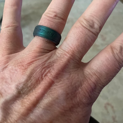 Forest or Mountain Silicone Ring in Iridescent Green or Blue Dual Layer ...