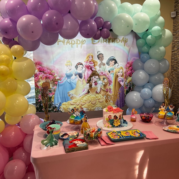 Disney Princesses Cupcake Toppers - Etsy