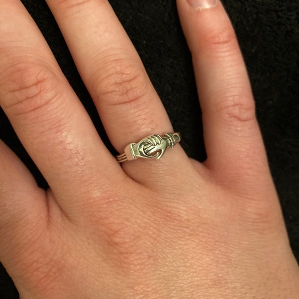 Sterling Silver Claddagh Ring / Hands and Heart Ring / 3 Part Love ...