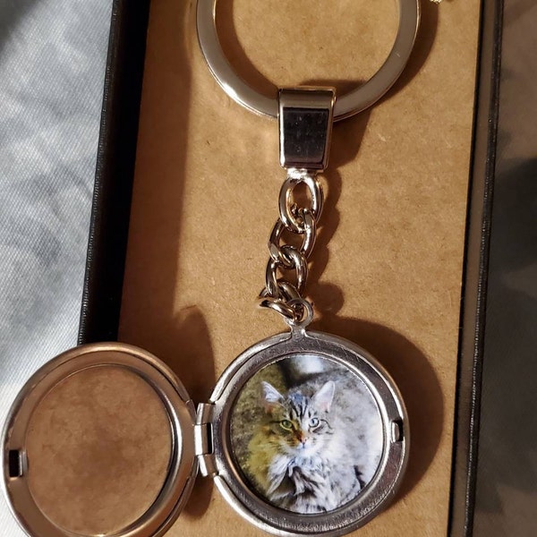 Personalized With Your Own Photo Locket Stainless Steel Locket Keychain ...