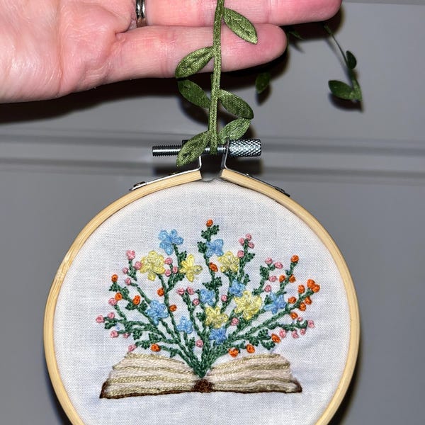 Floral Book Hand Embroidery Pattern: Beginner DIY Craft (PDF Download ...