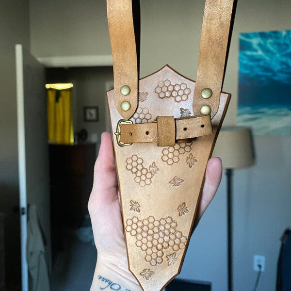 Genuine Leather Robin Hood Hat in Forest Green - Etsy