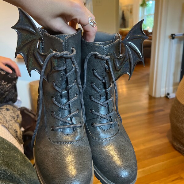 Clear Iridescent Resin Frog Figurine/cottagecore Toad Statue/frog Lover ...