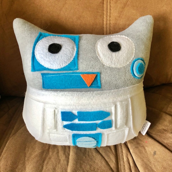 Bride and Groom Owl Plushies- Owl Bride and Groom Plushies- Wedding ...