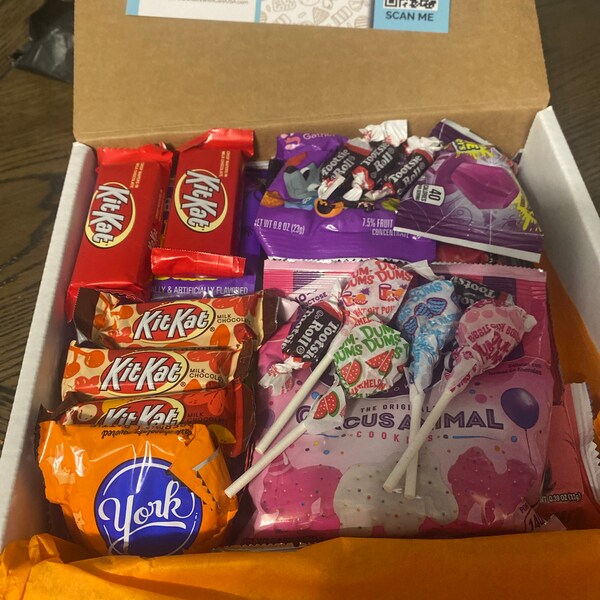 Custom Movie Night Gift Basket Date Night Box, Family Movie Night Box ...