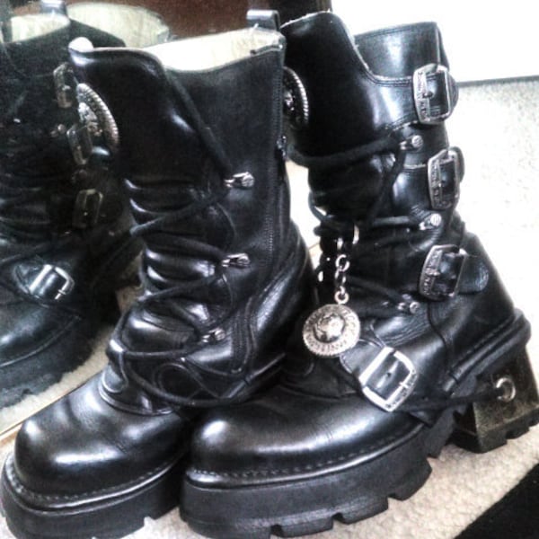 EU 40 / UK 7 Vintage Destroy Boots - Knee High Beige Cream Leather and ...