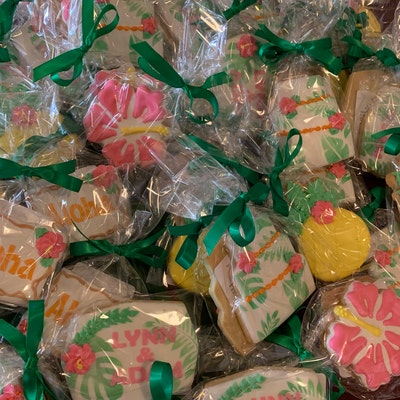 1 Dozen Personalized Hawaiian Luau Birthday Cookies, Tropical Luau ...