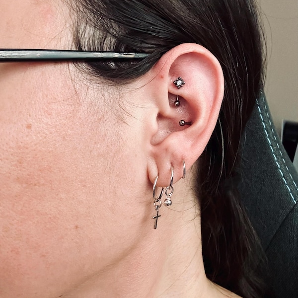 14k Yellow Gold Hoop Earrings 12-50x2.0mm, Piercing to Lobe, Upper-lobe ...