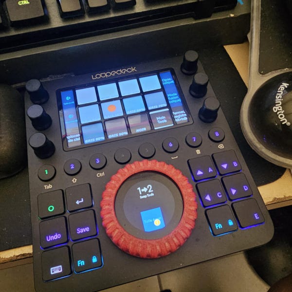 Stream Deck Plus Mount Adapter for VESA and 1/4-20 Tripod Boom Arm - Etsy