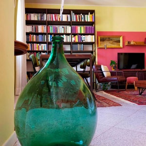 Round Flat Demijohn Table Vases Design Green Demijohns Green Onion Vase ...