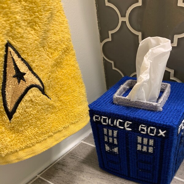 Neuron Keychain, Gift for Neurologist, Medical Gift, Anatomy Keyring ...