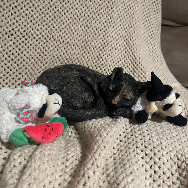 Cow Sculpture farm Animal Statue farmhouse Memorial Figurine cattle ...