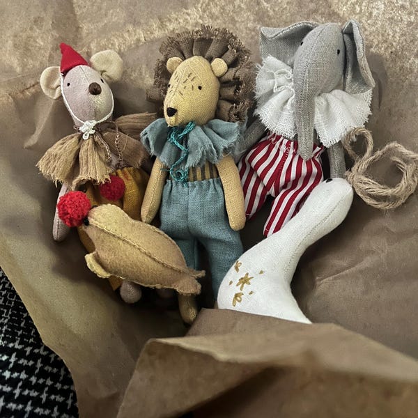 Little Linen Circus Lion, Linen Little Lion, Linen Toys, Mini Linen ...