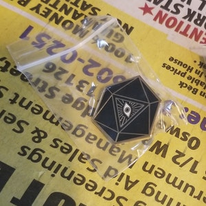 D20 All-seeing Eye Patch Embroidered Iron-on Dice Patch Black and Gold ...