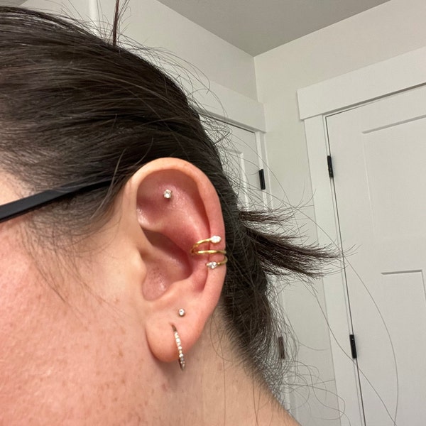 ASTM F136 Titanium Marquise Twist Conch Clicker Hoop, 10mm, 12mm Gold ...