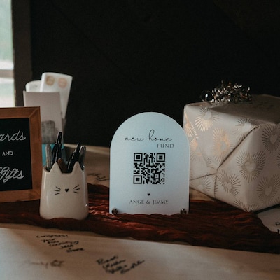 Arched QR Code wedding Sign 6x7.75 Scannable Acrylic Sign, Wedding ...