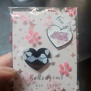 Arctic Monkeys Heart Enamel Pins. AM Soft Enamel Pin Badge Brooch Funny ...