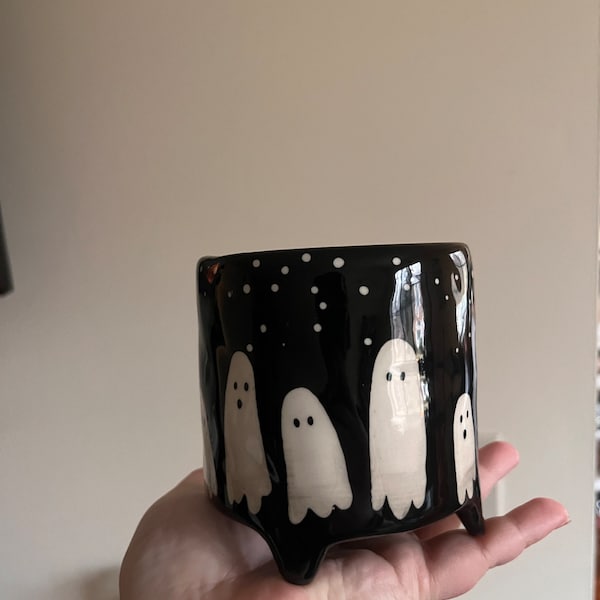 Ghost Planter - Halloween Decor - Spooky Pot - Multiple Sizes - Etsy