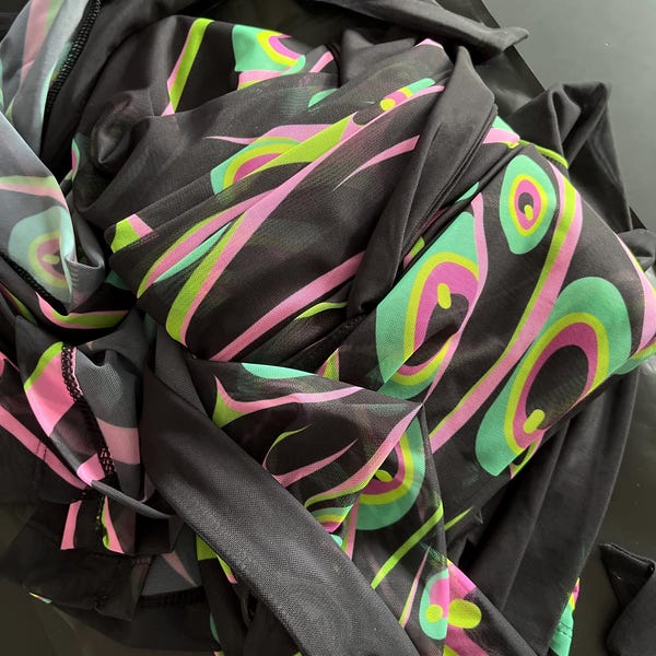 Robe de malha para rave, Robe unissex reativo à luz UV, Robe ...