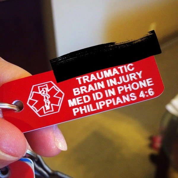 Medical Alert ID Tag Keychain, Custom ENGRAVED FREE Plastic - Tp1c-cst ...