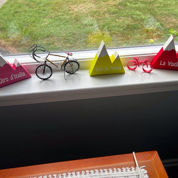 Wooden Mountains | Centerpieces | 3 Peak | Rustic Table Numbers ...