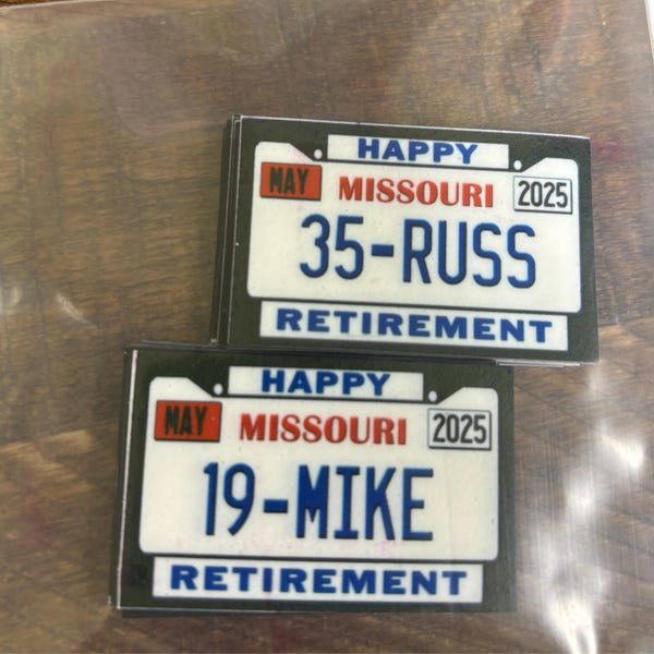 20 Custom License Plates Edible Images. Miniature Sweet 16 Cupcake ...