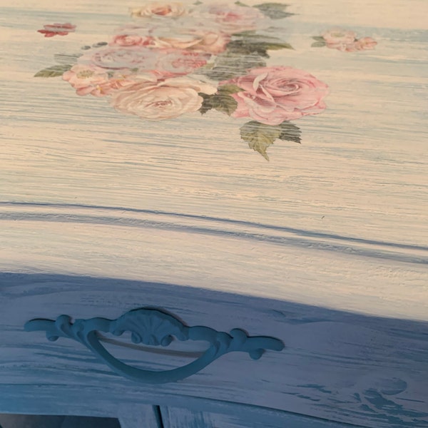 DELICATE ROSES, Rub on Transfers for Furniture, Redesign With Prima ...
