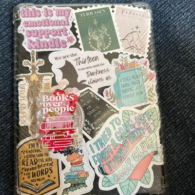 Throne of Glass the Thirteen Sticker - Etsy