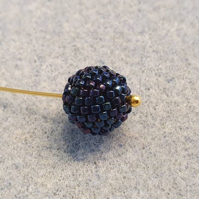 Small Beaded Bead Tutorial Updated to Include Larger Beads and ...