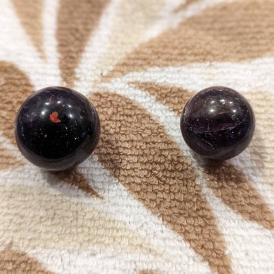 SHUNGITE Pyramid Hand Carved, Crystal Grid, Home Decor, Crystal Pyramid ...