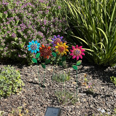 Metal Spring Flower Garden Stakes,set of Five Metal Garden Stakes, Yard ...