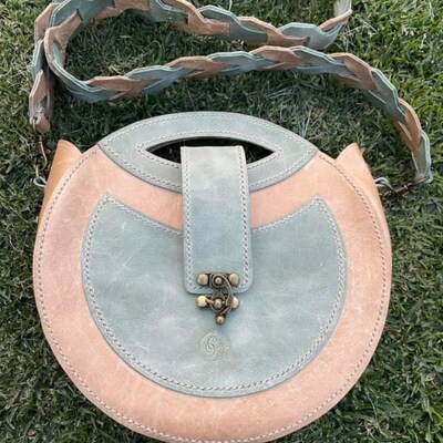 PDF Pattern. Leather ROUND Crossbody Bag With Video - Etsy