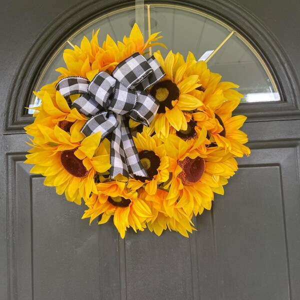 Sunflower Mini Wreath, Small Sunflower Wreath for Apartment, Large ...