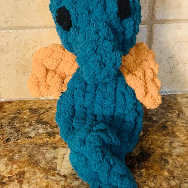 TOMMY Triceratops / Video Tutorial / Chunky Knit Triceratops Snuggler ...