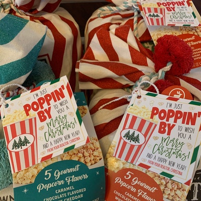 Christmas Wrapping Paper Gift Tag, Wrap up This Crazy Year, 2020 ...