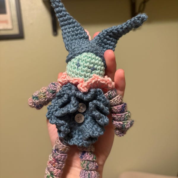 UPDATED Spiral Clown Keychain Pattern- Amigurumi- Beginner- Accessory ...