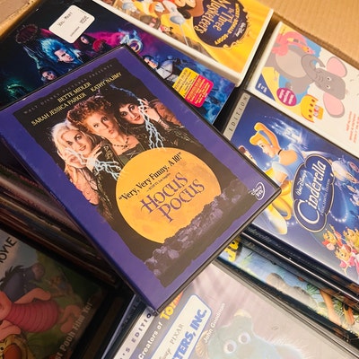 Lot of 150 Movie Classics Digitally Remastered 40s,50s,60s,70s,80s - Etsy