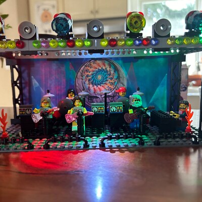 Grateful Dead Stage CUSTOM Made of Lego Bricks Jerry Garcia Phil Lesh ...