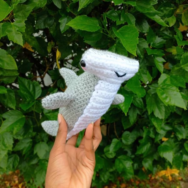 PATTERN: Hugo the Hammerhead Shark Pattern - Amigurumi Hammerhead Shark ...