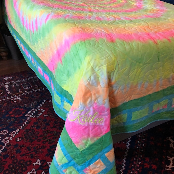Black Light Reactive Tie Dye Bedding Set – Rave Decor - Etsy