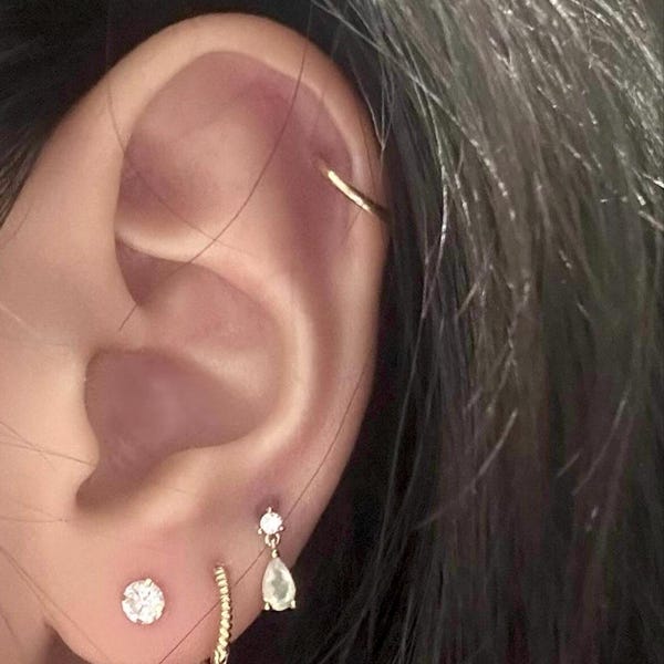 14K Gold Super Tiny Three Ball Cluster Bar Internally Threaded Ear ...