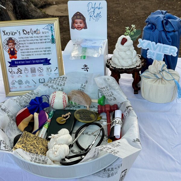 Custom-modern Traditional Korean Dohl Tower Wood Sign - Baekil 백일 100th ...