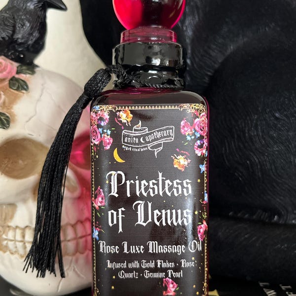 Cleopatra Queen of the Nile Anita Apothecary, Ancient Egyptian Queen ...